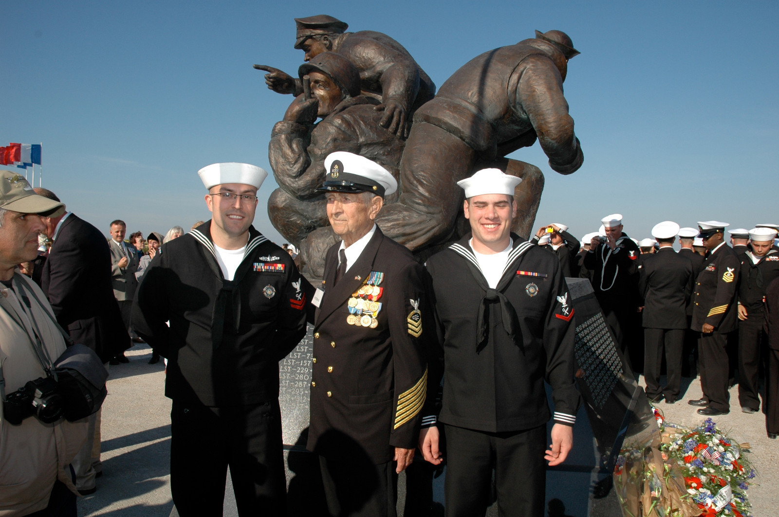 2 TWO 3rd CLASS PETTY OFFICER GOOD CONDUCT HAT LAPEL PIN US NAVY E4 PO3 ...