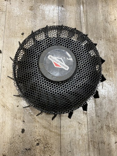 OEM BRIGGS STRATTON Engine FLYWHEEL + Fan 693557 591761 591760 24847262216 | eBay
