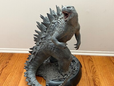 Sideshow Godzilla Statue Limited Edition Maquette | eBay
