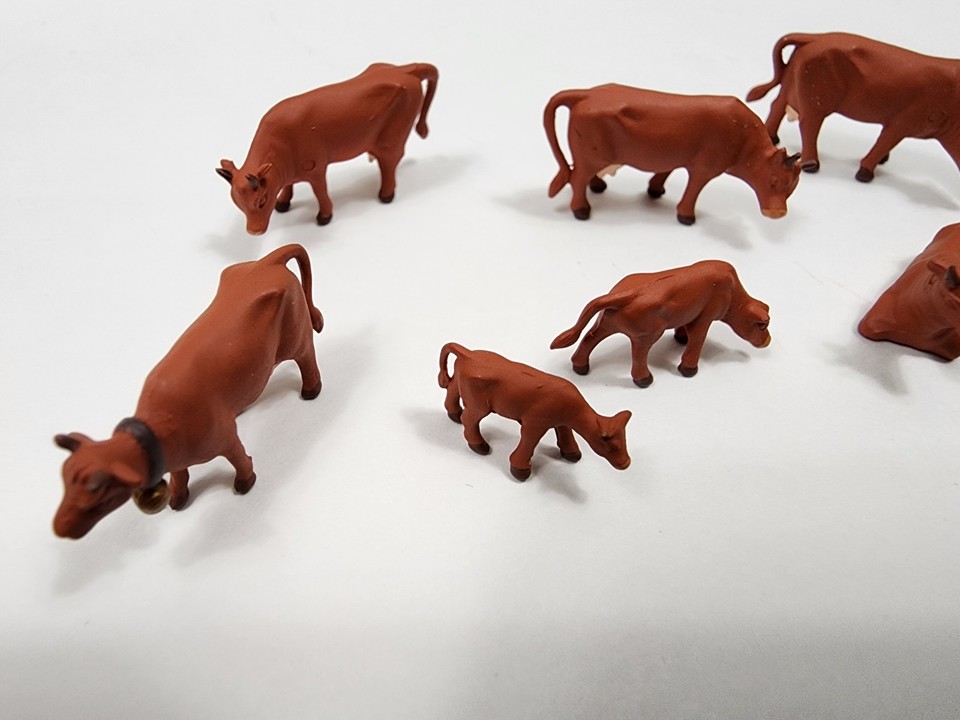 HO Scale 1:87 Painted Cow Herd Lot Of 7 Farm Animals Figures Train ...