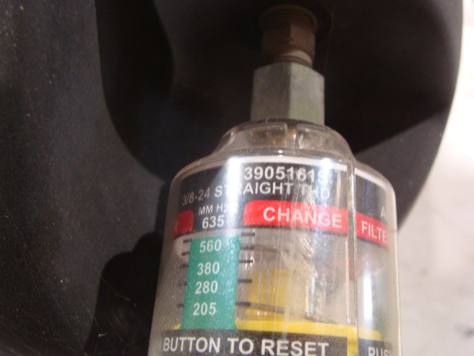 KENWORTH PACCAR AIR CLEANER P614062 066-2492 P614057 05469AR 011-1364 ...