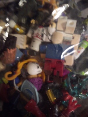 Roblox Pieces 29.2oz | eBay