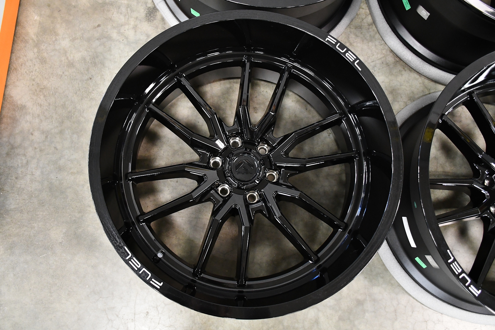 Set 4 Fuel D679 Rebel 20x10 6x5.5 Matte Black Wheels 20" -18mm Rims | eBay