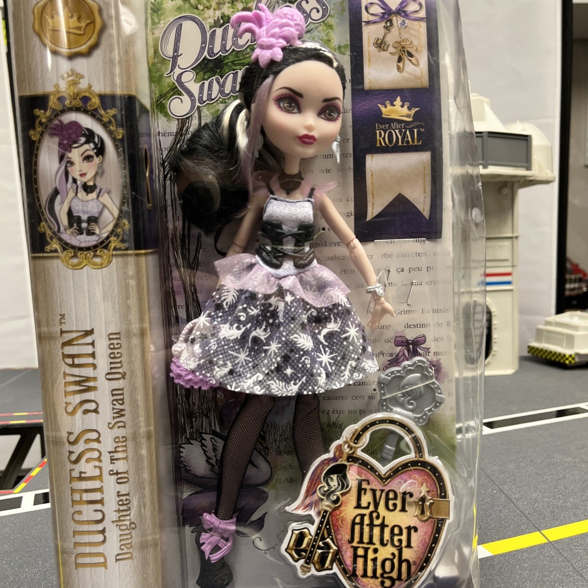 Ever After High Duchess Swan Ever After High Duchess Swan Doll With