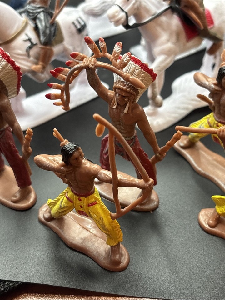 Native American Indians And Cowboys Lot of (24) and 8 Horses | eBay