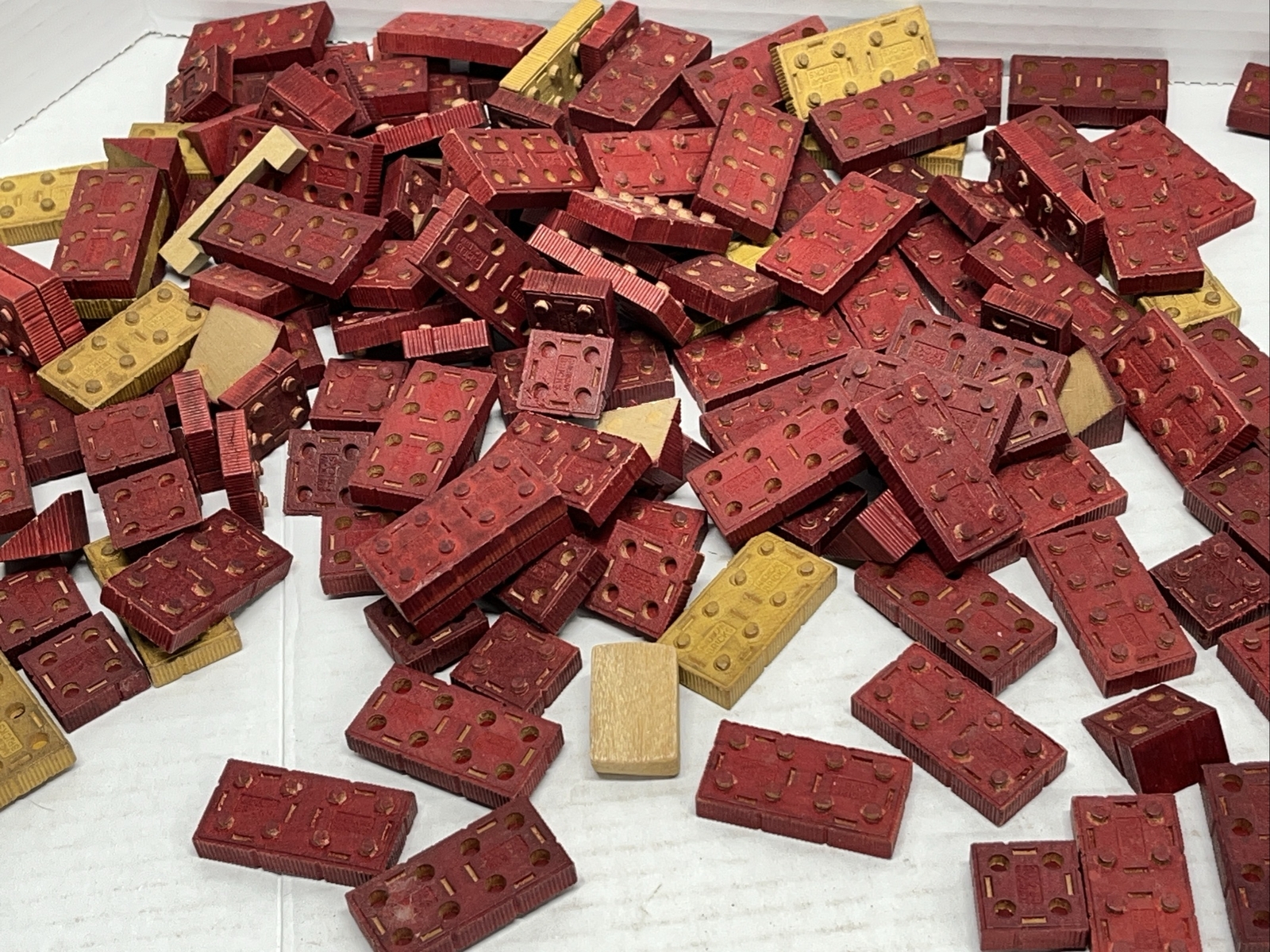 Vintage American Bricks 2 Lbs Many Pieces Lot Yellow And Maroon Colors ...