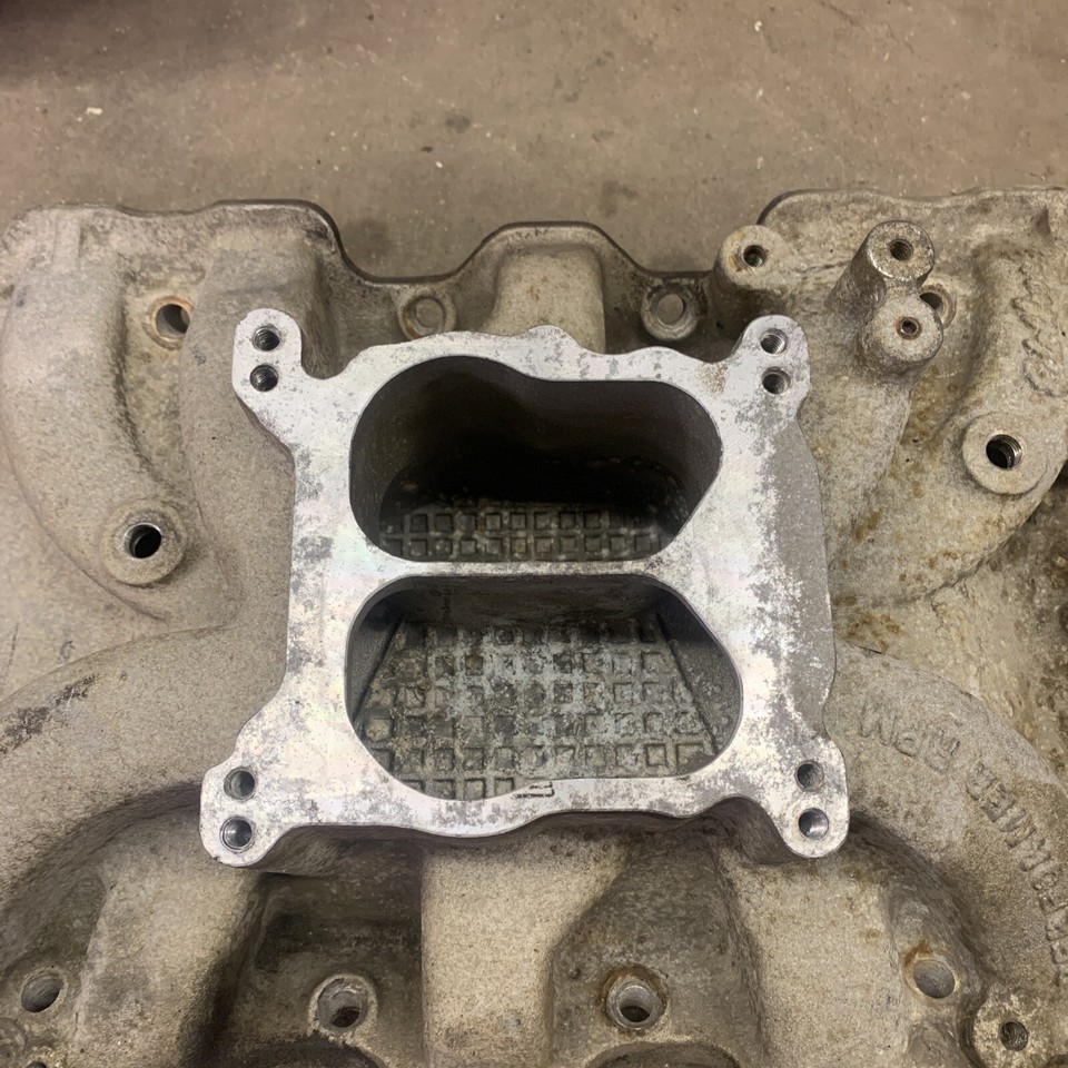 EDELBROCK 7111 Performer RPM Intake Manifold for Oldsmobile V8 330-403 ...