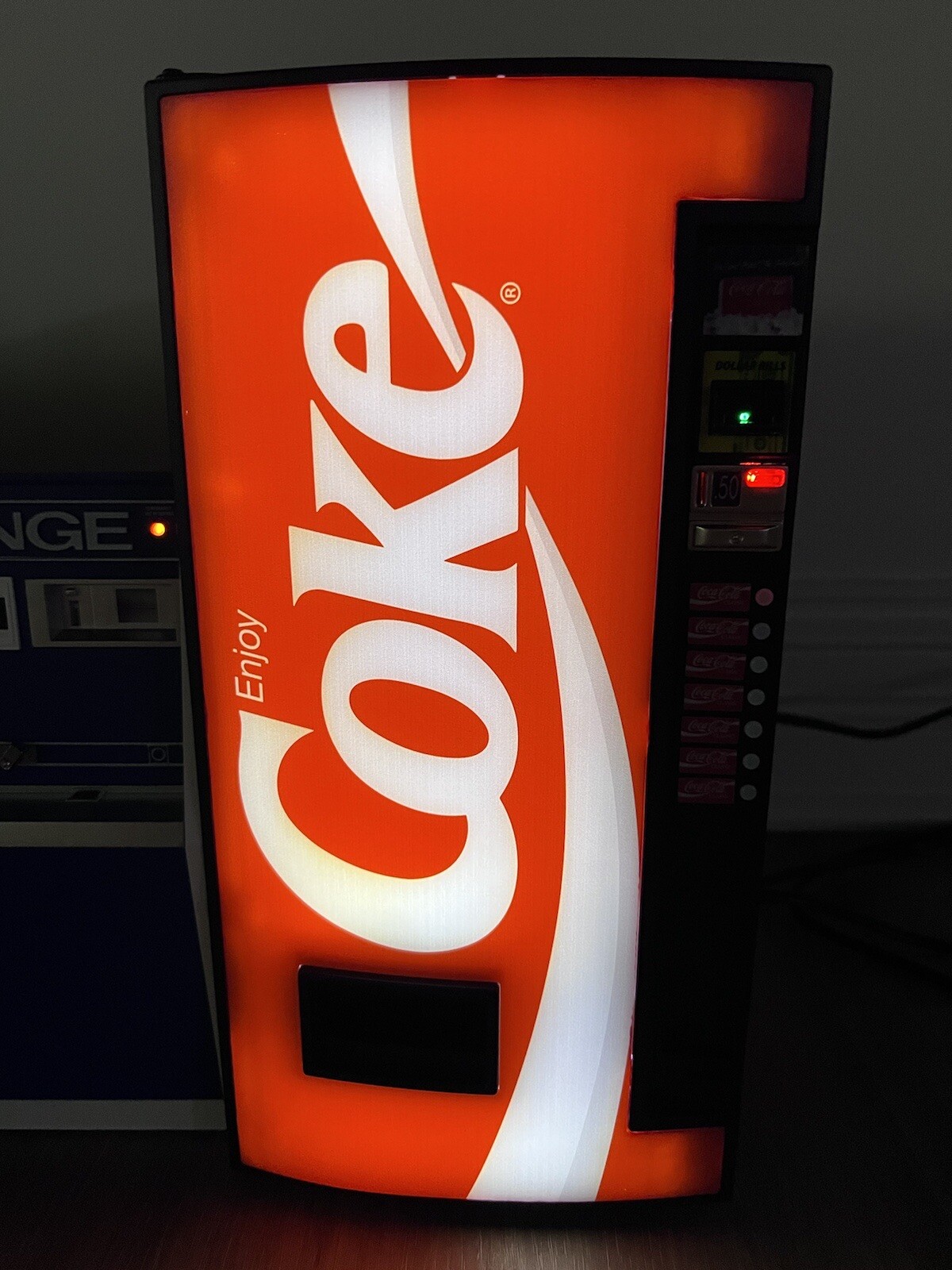 NEW WAVE TOYS 1/6 Scale Coke Vending Machine Mini Fridge | eBay
