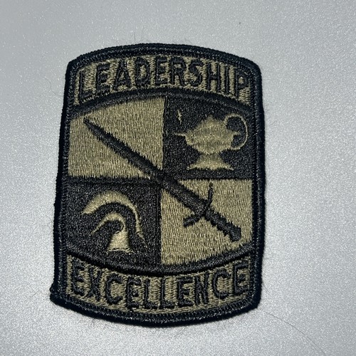 US ARMY ROTC Leadership Excellence OLIVE Green Patch OD CAMO BDU SHIRT ...