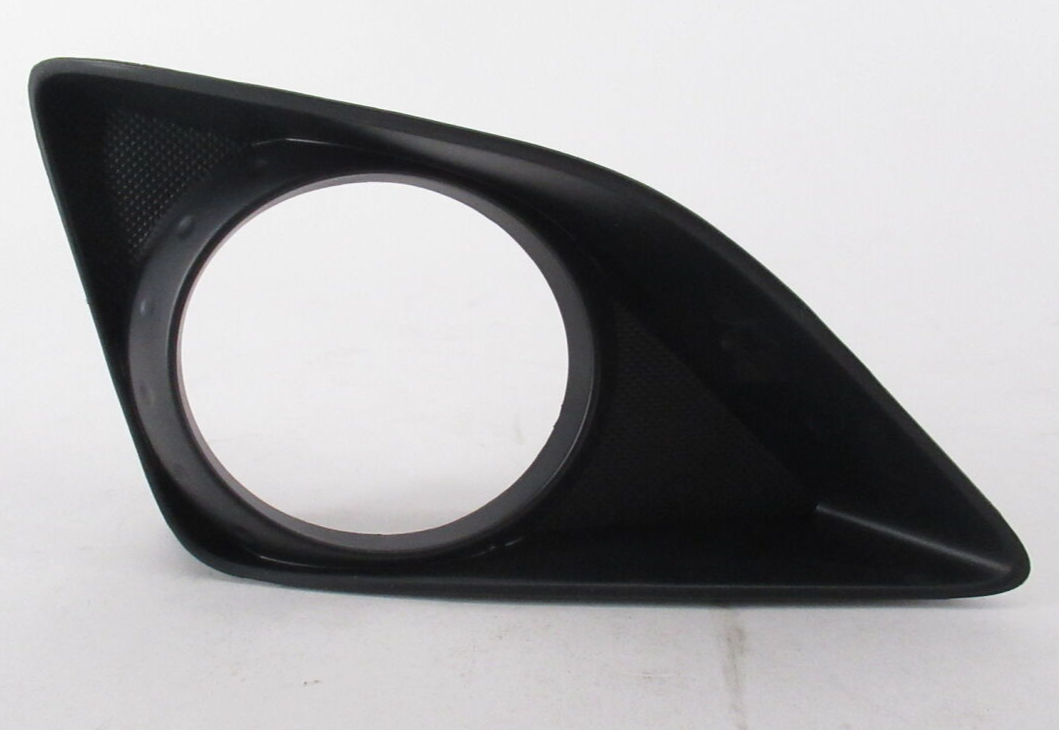 Genuine OEM Toyota 81481-02100 Right Front Fog Lamp Hole Cover 2009 ...