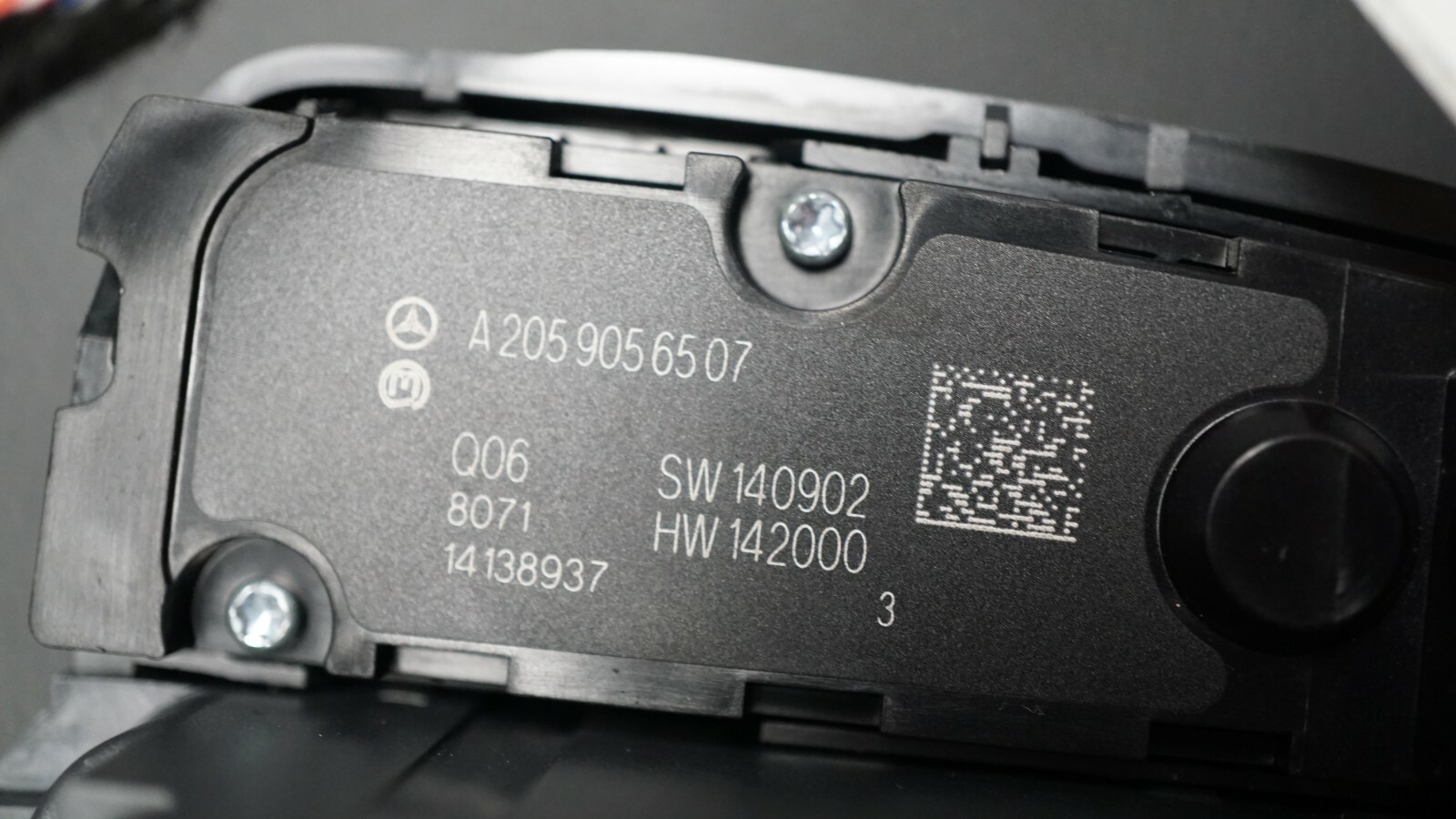 OEM MERCEDES BENZ W205 TOUCHPAD A2059009927 A2059005915 A2059056507 ...