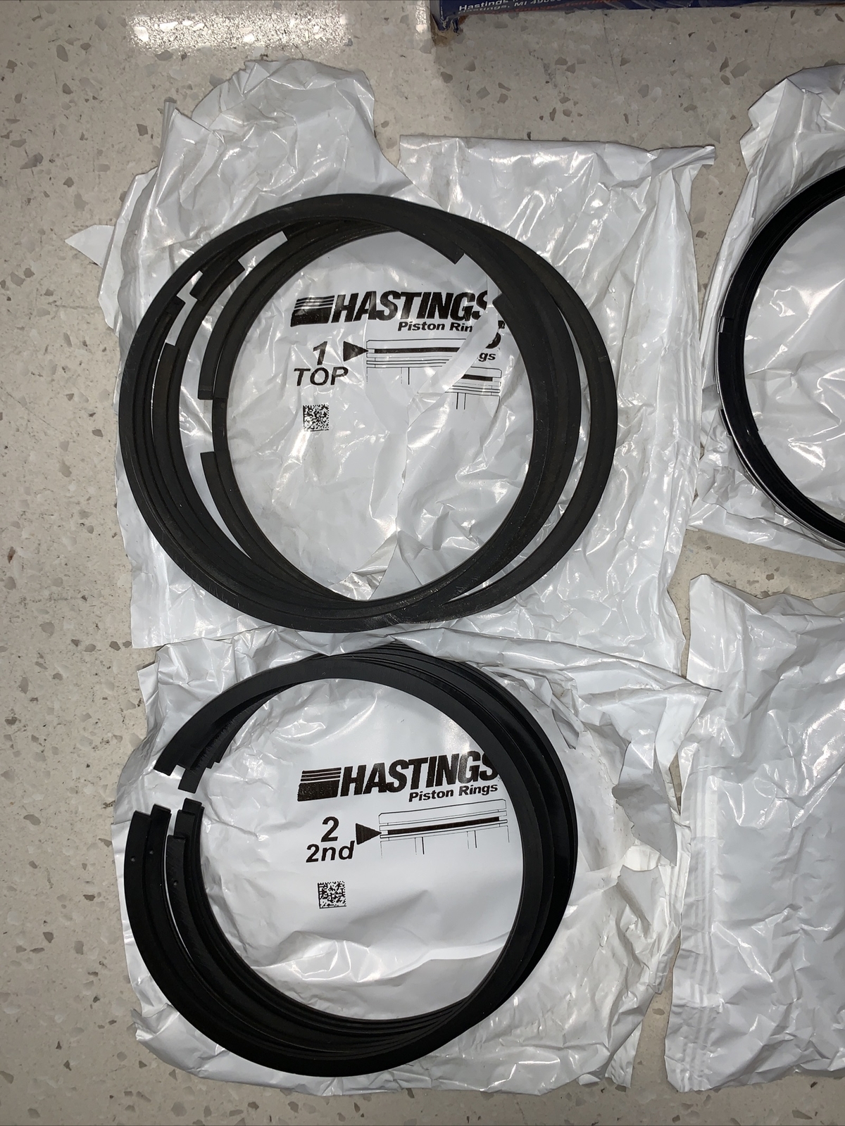 Hastings Piston Rings #2M683100 | eBay