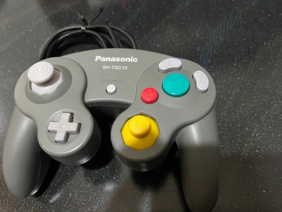 Nintendo GameCube Controller Panasonic Q Gray Color SH-TGC10 | eBay