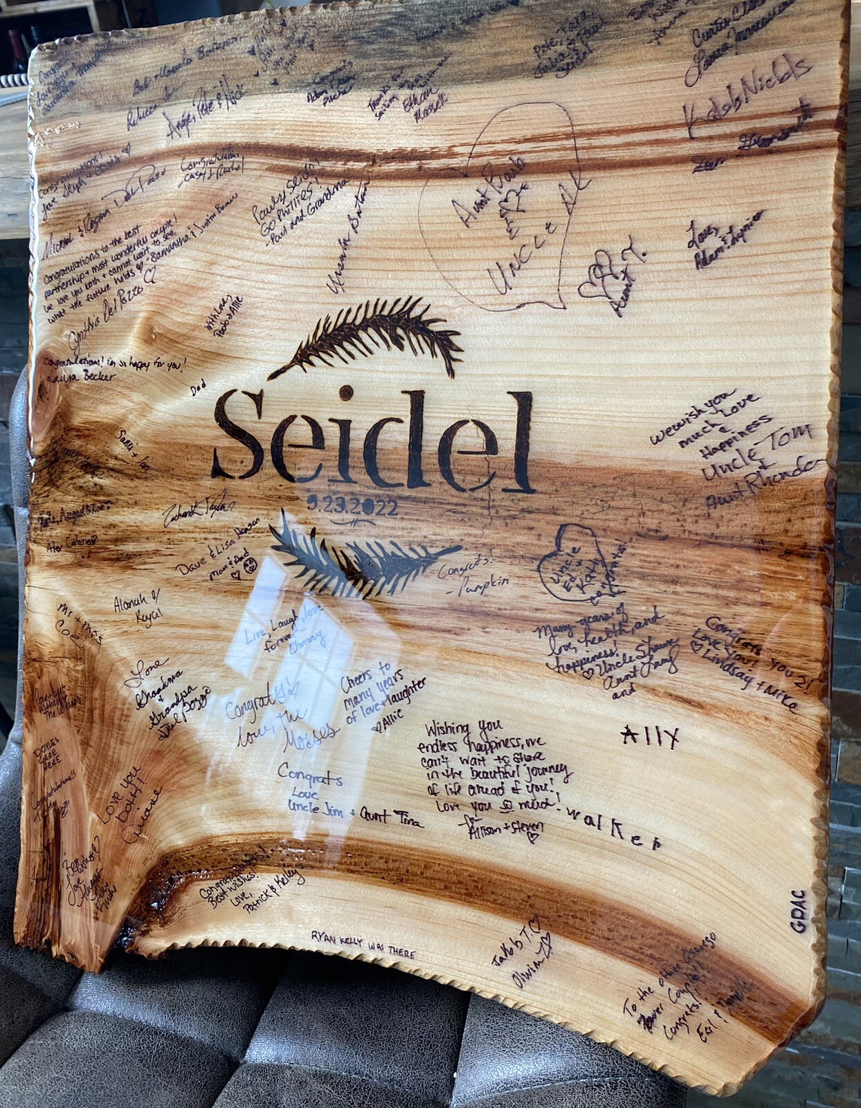 Custom Wood Slab (Wedding Guest Book,Hand Engraved live Edge Wood Slab ...