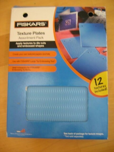 Fiskars Texture Plates Embossing Assortment iPack 12 Designs Hearts ...