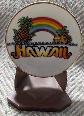Mini Hawaii Plate And Wood Stand | eBay