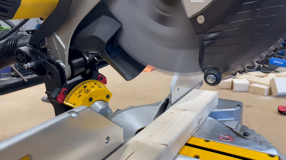 DeWALT 715/716 Dust Collection Upgrade for Miter Saws - Complete Kit | eBay