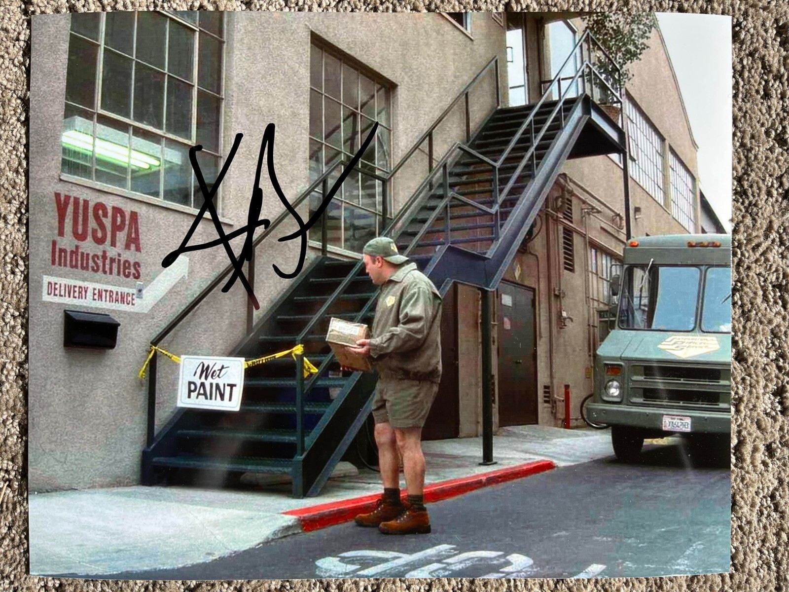 KEVIN JAMES SIGNED 8X10 PHOTO AUTOGRAPH KING OF QUEENS DOUG HEFFERNAN ...