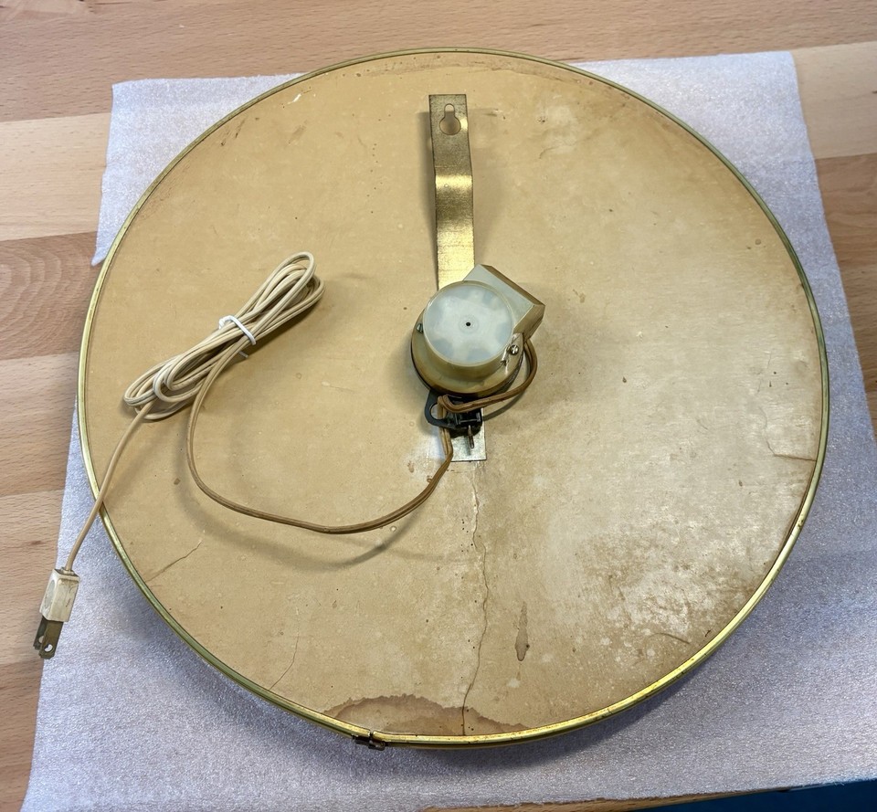 Vintage Bulova Jewelers Advertisement Clock, 15 Inch Glass Bubble. | eBay