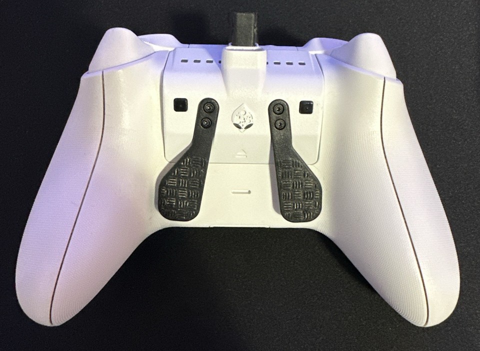Xbox Series X/S Wireless White Controller With Dominator Paddle Mod ...