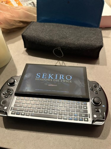 GPD WIN 4 White AMD Ryzen 7 6800U 16GB RAM / 2TB SSD | eBay