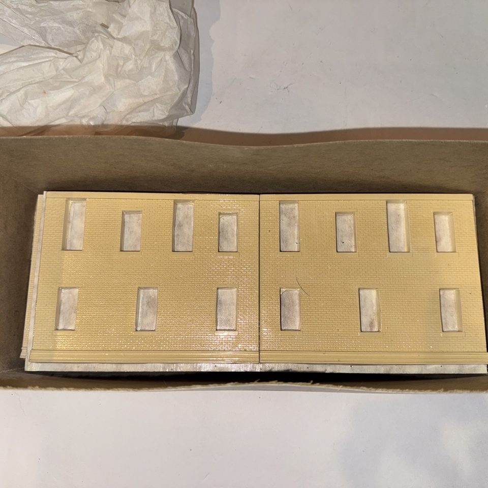 HO Model Masterpieces Division Point Depot Kit | eBay