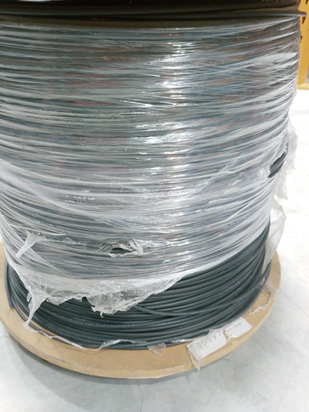 5000' #18 AWG Belden XLPE AWM Style 3290 E12683 RR41592 600V 125C S3093 ...