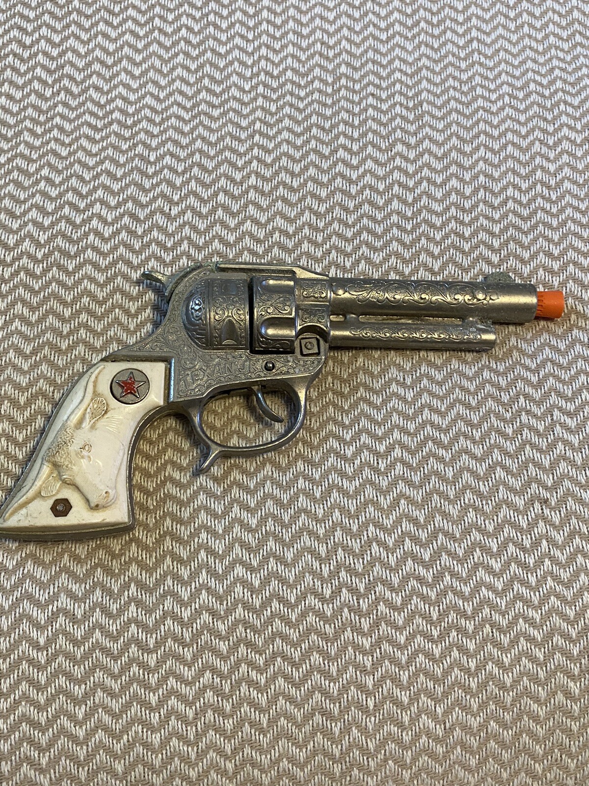 Old Vintage Hubley TEXAN JR - Cast Metal CAP GUN White Longhorn Grip ...