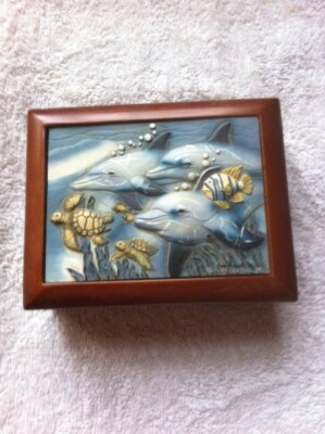 Music Box - Dolphin wooden music box - Born Free | eBay