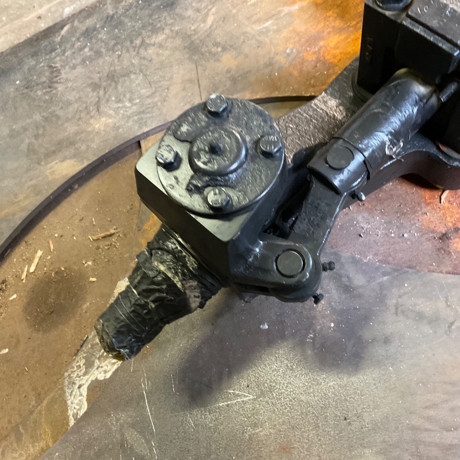 CAT Caterpillar 0096R6955R REAR STEER AXLE M50D FORK LIFT TRUCK ...