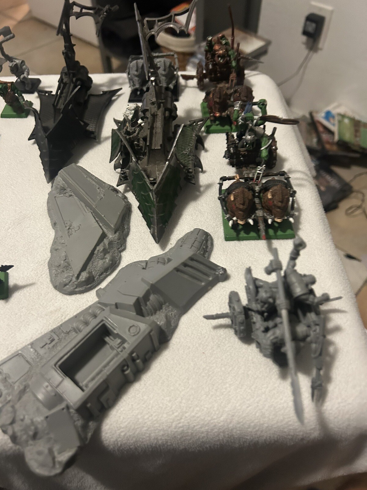 Warhammer GW Army Huge Lot 160 Figures Fantasy War Battle Games Plus ...