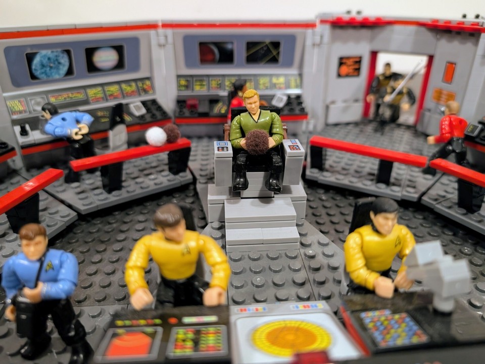 Mega Bloks Mega Contrux Star Trek TOS USS Enterprise Bridge DPH82 ...