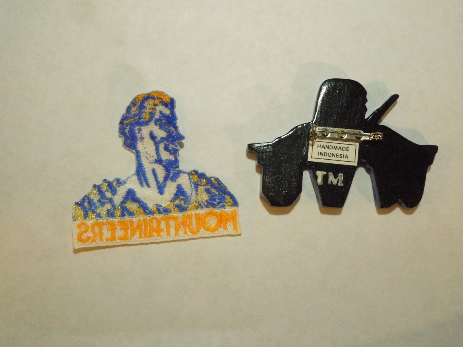 Vintage Hand Carved Painted WVU Mountaineers College Go Go Pin Wood ...