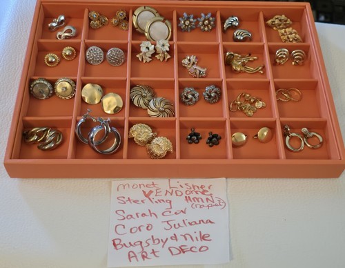 LOT OF 24 PAIRS CLIP-ON DESIGNER SIGNED VINTAGE EARRINGS-VERY NICE ...