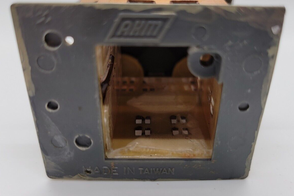 AHM Model Railroad Building Kit Signal/Switch Interlocking Tower N ...