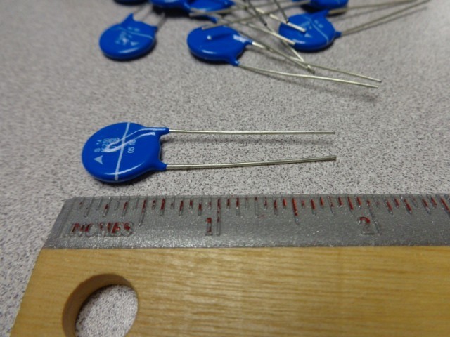 (10) S14K250 B72214S251K101 250V rms 650V 4500A Metal Oxide VARISTOR ...