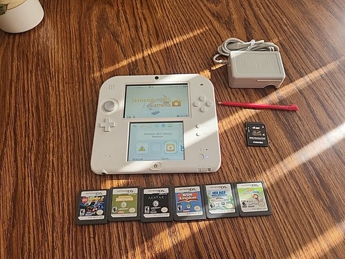 Nintendo 2DS System Console- White & Red Works Great With Games ...
