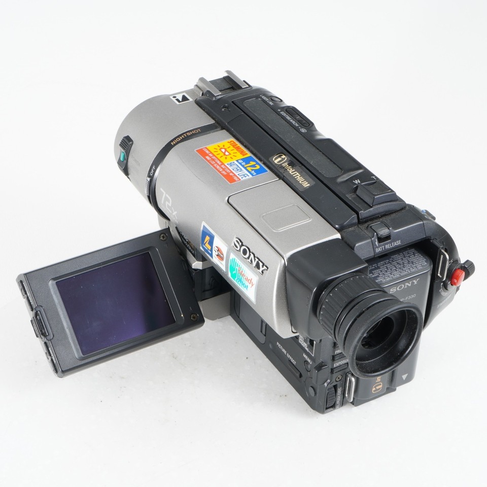 :[EX+++] Sony Handycam CCD-TRV65 Hi8 Nightshot Camcorder - Tested ...
