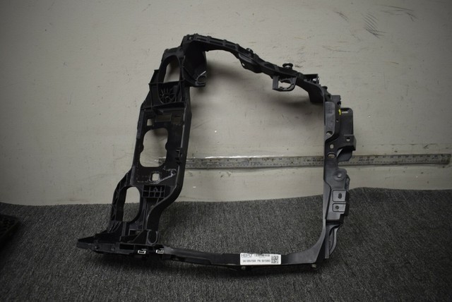 Porsche Macan Turbo Front Left Support Bracket OEM 95B805295 for sale ...