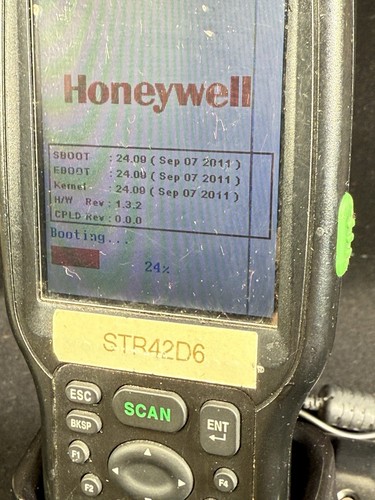 2 Honeywell Dolphin 6500LP12211E0H Barcode Scanners With Charging Dock ...