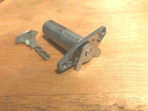 OEM PACHISLO PACHINKO Slot Machine Door Lock / Key 2.25" P Hook THICK ...