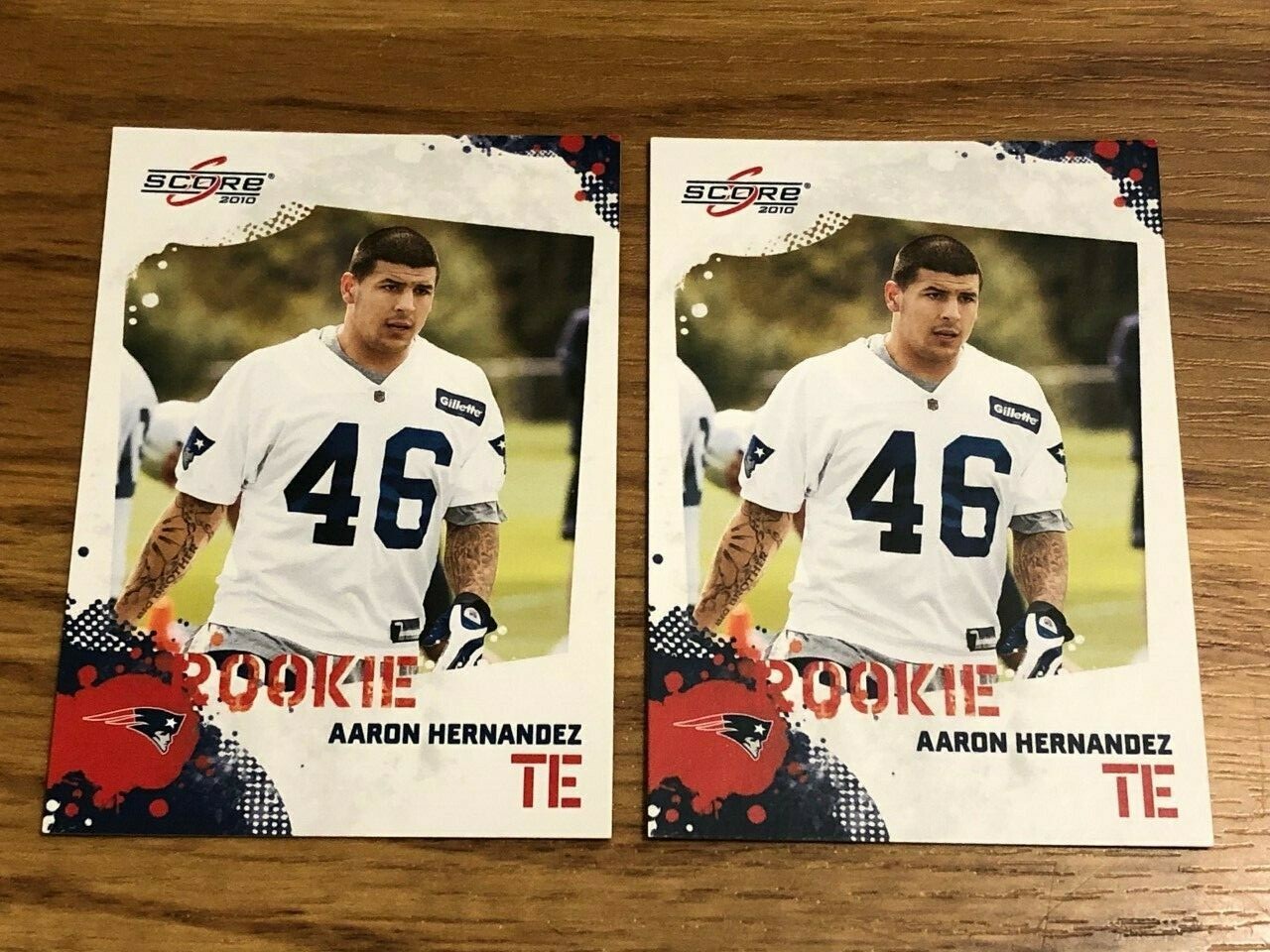 Aaron Hernandez Lot of (2) 2010 Score Rookie Card RC #301 - New England ...
