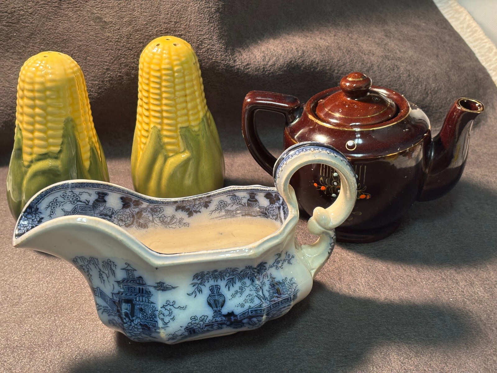 Vintage + Unique + Collectible Porcelain/Ceramic Lot -Blue Willow- WW2 ...