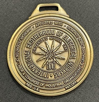 VTG IBEW Local 306 Medallion Challenge Coin Key Fob Akron Ohio Diamond ...