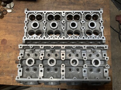 Racing Engine Cosworth DFX cylinder head With A Cam Carrier- DX1433 And ...