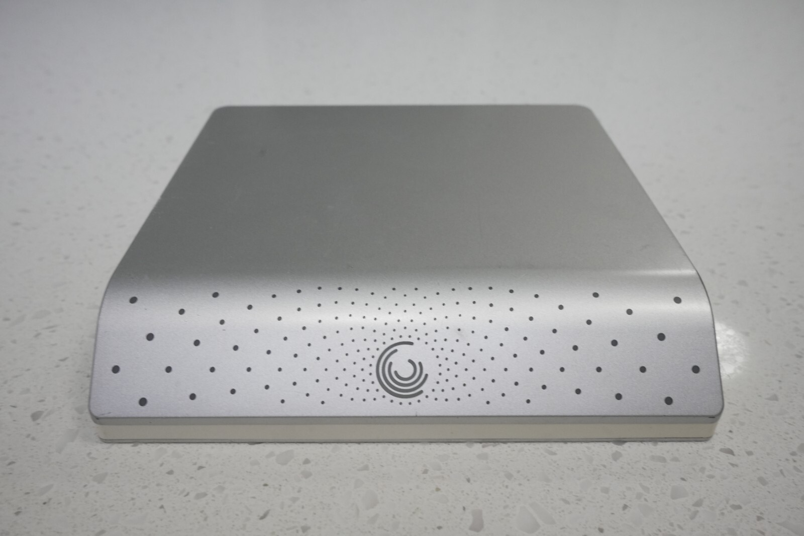 Seagate FreeAgent Desk 500 GB External Hard Drive - Silver ...