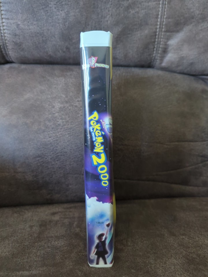 Pokémon the Movie 2000 (VHS, 2000, Clamshell) With PROMO PIKACHU POG ...