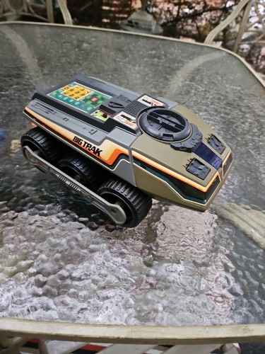 VINTAGE Milton Bradley Big Trak Tank 1979 For Parts Or Repair Only ...
