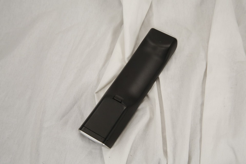 Philips SRU-8112 Universal Remote Control Programable Features w ...