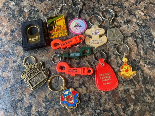LOT OF 12 Casino’s Mostly Las Vegas KEY CHAINS BALLY CIRCUS CIRCUS ...